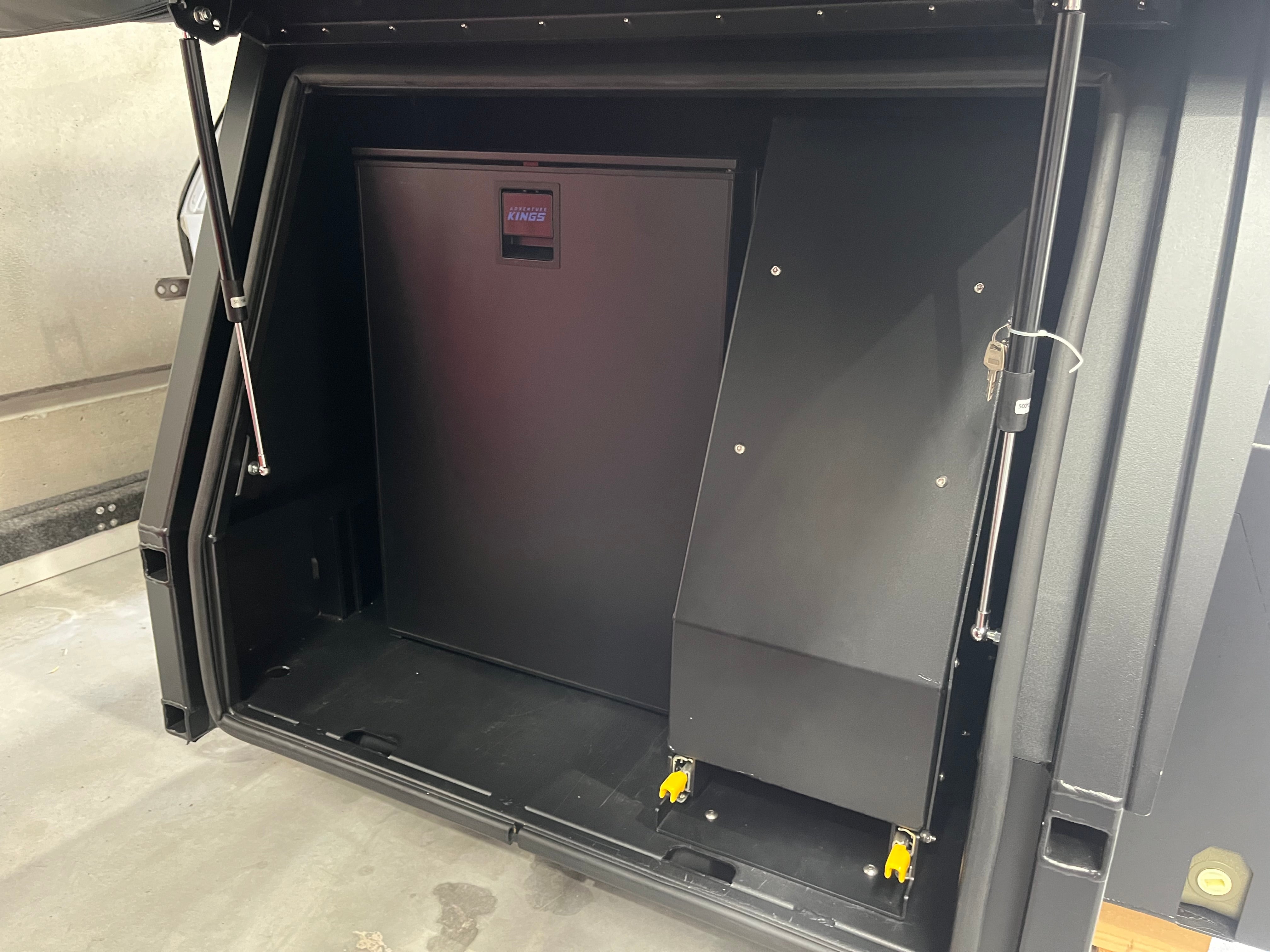 Slide out Pantry – APEX OFFROAD